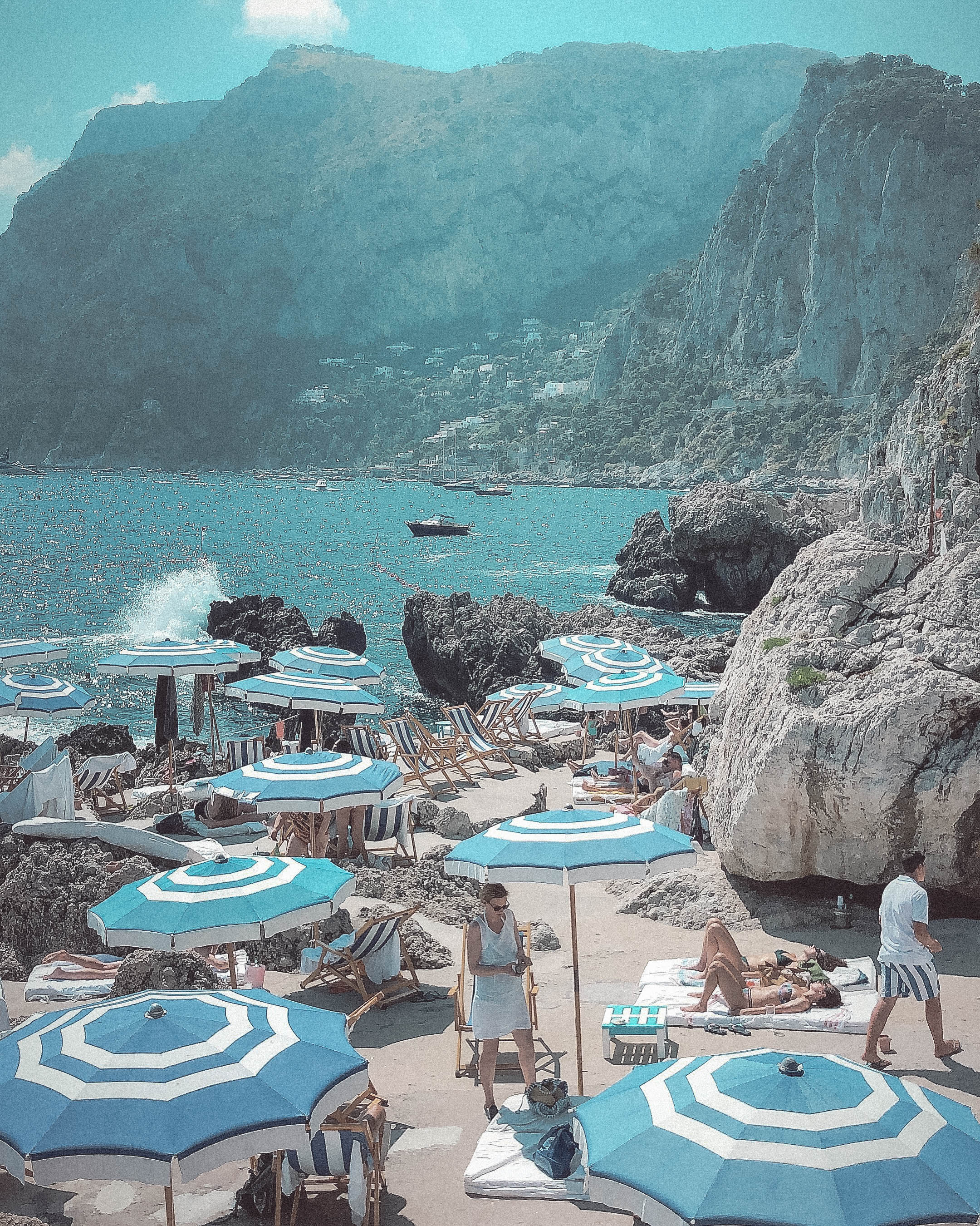 Fontelina Beach Club | DOROTHY WANG